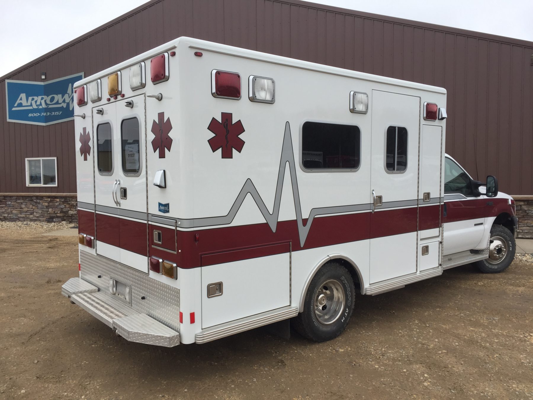 Truck # 79948 - 2002 Ford F350 Type 1 4x4 Lifeline Ambulance For Sale